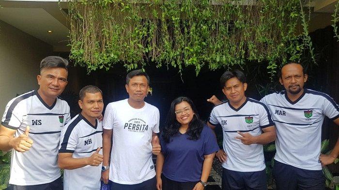 Sosok Mukti Ali Raja Dimata Kiper Persit Tangerang Asuhannya ...