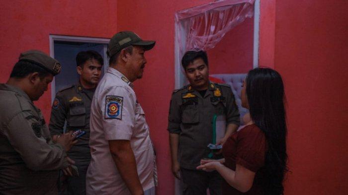18 Wanita dan 11 Pria Diamankan dari Tempat Kos di Tangsel yang Diduga Jadi Lokasi Open BO ...