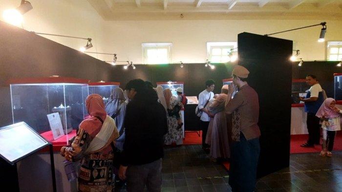 Pameran Barang-barang Peninggalan Rasulullah Muhammad SAW di Gedung ...