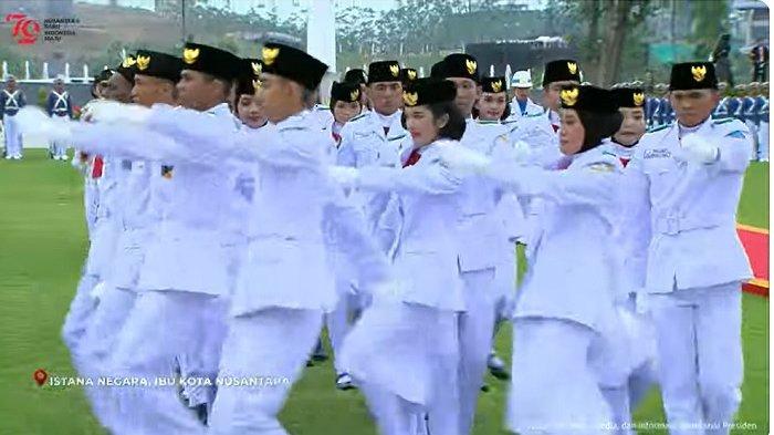 Momen Paskibraka Putri Akhirnya Mengenakan Jilbab Saat Upacara HUT Ke ...