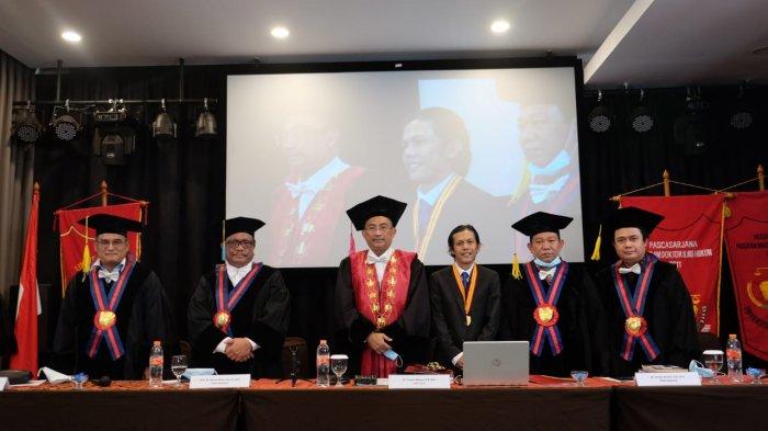 Patra M Zen Raih Gelar Doktor Lewat Disertasi yang Teliti Pihak Ketiga ...