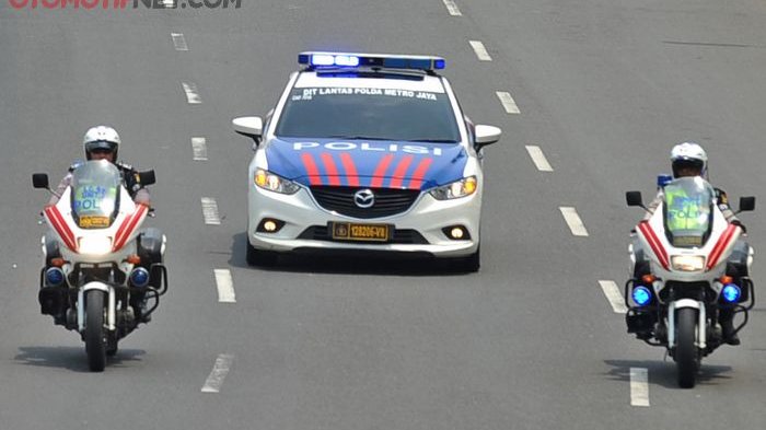 Motor Dilarang Masuk Jalan Tol, Kok Motor Polisi Boleh - Wartakotalive.com