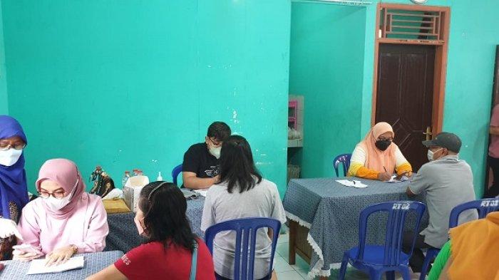 Dinkes Kota Tangerang dan Banksasuci Gelar Vaksinasi Covid-19 Booster Bagi Lansia di Kampung POT ...