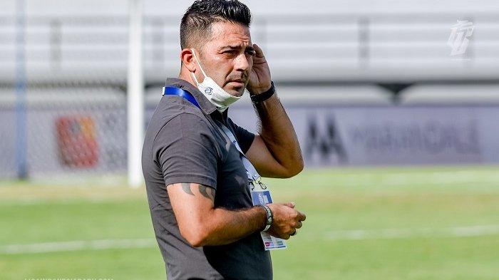 Javier Roca Menilai Persebaya adalah Tim yang Punya Permainan Menarik ...