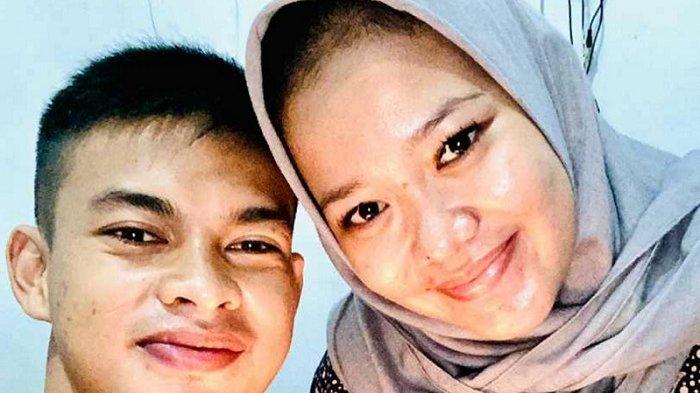 Doa Bek Sriwijaya FC Derry Herlangga di Hari Ulang Tahun Istri Tercinta ...