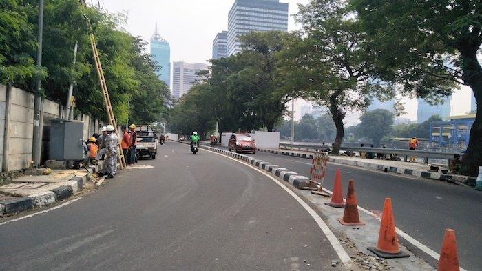 Bangun Pondasi LRT, Penutupan Jalan di Sisi Waduk Setiabudi Jadinya ...
