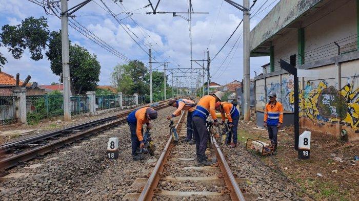 Sambut Masa Mudik Lebaran 2023, PT KAI Daop 1 Jakarta Sisir Jalur Rel ...
