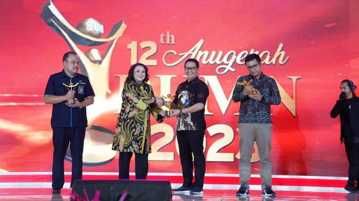 Pos Indonesia Group Raih Tiga Penghargaan Bergengsi di Ajang Anugerah ...