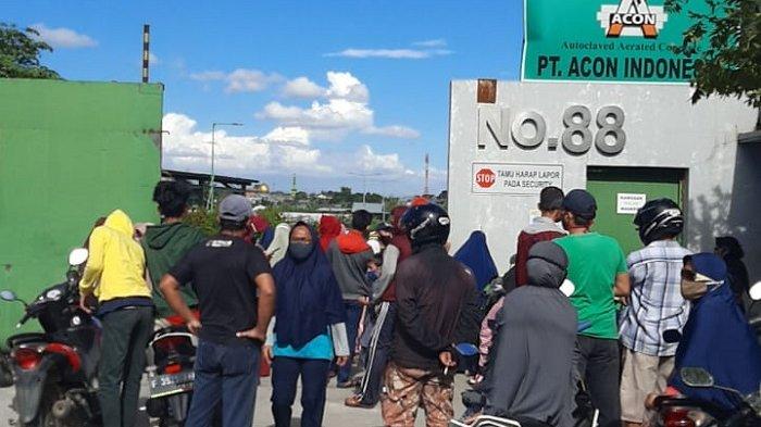 Tak Tahan Bau Polusi Udara, Warga Gunung Sindur Kembali Geruduk PT Acon ...