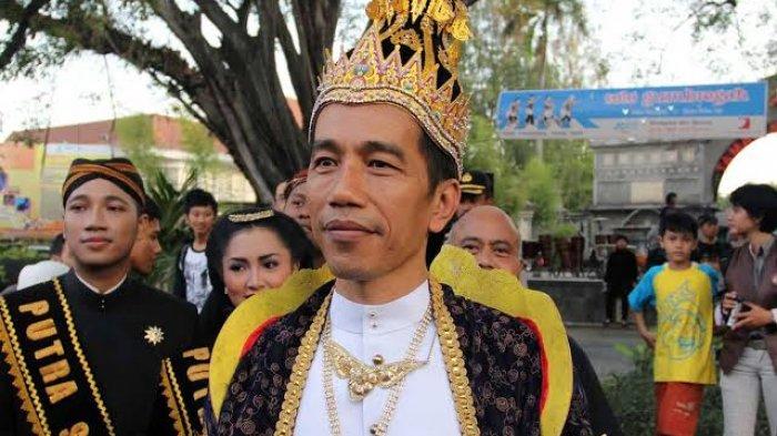 Terungkap Kontroversi Raja Jokowi karena Joko Widodo Memang Suka ...