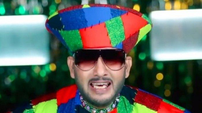 Rama Aiphama Selalu Pakai Gamis Merupakan Cirinya Dalam Setiap ...