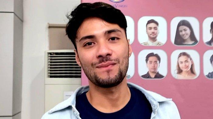 Refal Hady Pilih Tetap Sahabatan Meski Suka dengan Prilly Latuconsina ...