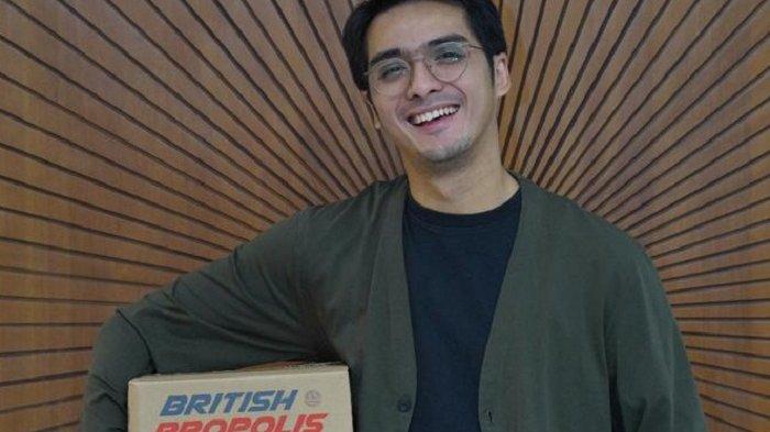 Ricky Harun Bagi-bagi Emas buat Penggemar di Momentum Hari Kebangkitan ...