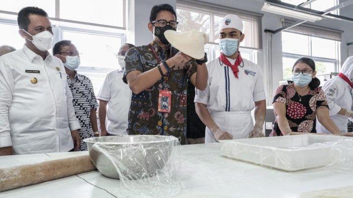Tinjau Batam Tourism Polytechnic, Sandiaga Uno Optimis Cetak SDM ...