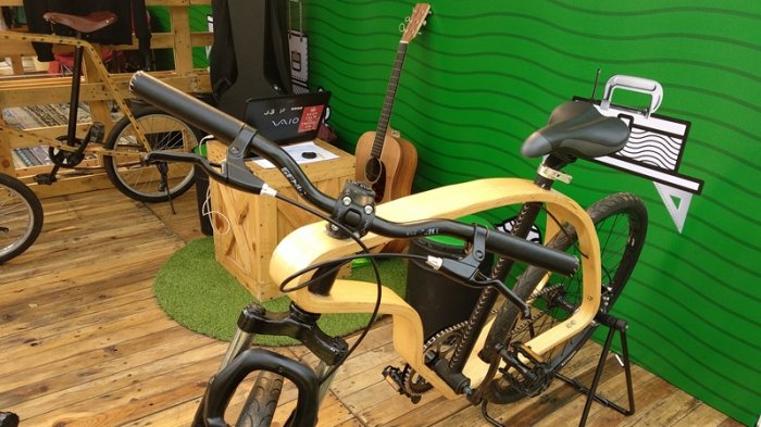 Sepeda Ini Terbuat dari Limbah Kayu - Wartakotalive.com