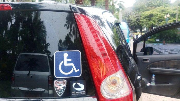 Difabel yang Setir Mobil Sendiri Akui Stiker Efektif Membantu ...
