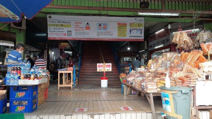 Pasar Slipi Mulai Dijaga di PSBB Transisi Fase Kedua, Satpol PP Tindak ...