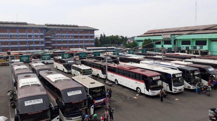 Terminal Induk Bekasi Ramai Pemudik, Bus Cadangan Mulai Dipakai ...