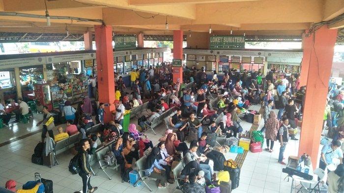 Terminal Kampung Rambutan Antisipasi Arus Balik Lebaran - Wartakotalive.com