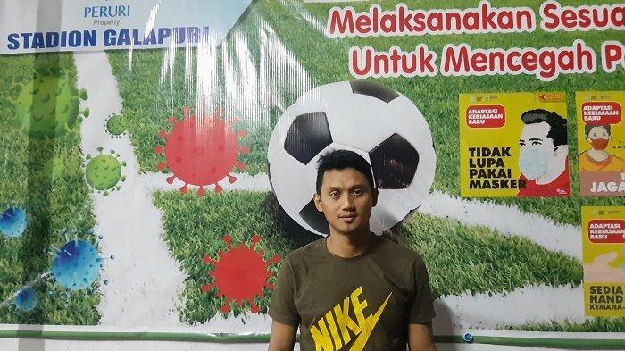 Pelatih SSB All Star Galapuri Suhendi Tak Bisa Jauh dari Si Kulit ...