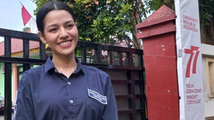 Digosipkan Pacaran dengan Pebulutangkis Fajar Alfian, Susan Sameh ...