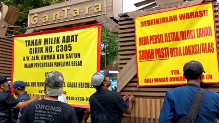 VIDEO Warga yang Mengaku Ahli Waris Tuntut Hak Atas Lahan "Taman ...