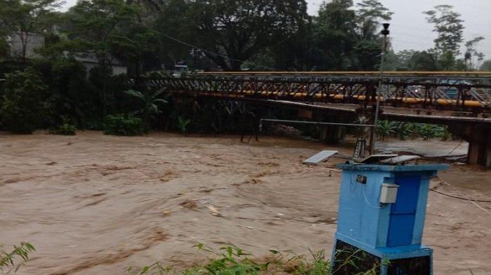 Debit Air Kali Cikeas dan Sungai Cileungsi Tinggi, KP2C Imbau Warga untuk Antisipasi Banjir ...