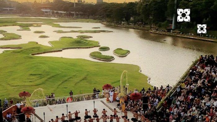 Bingung Isi Libur Panjang? Hari Ini Ada Pertunjukan Tari Kecak Hanoman ...