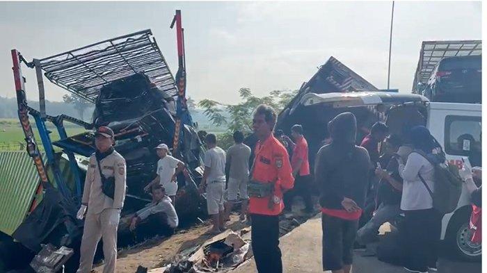 Kecelakaan di Tol Semarang-Solo, 6 Orang Tewas dan Seorang Sopir Truk Tak Jadi Makan Sahur ...