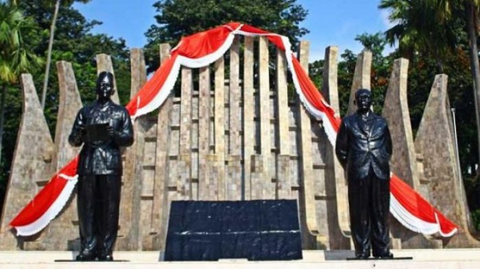 Begini Isi Lengkap Naskah Pidato Bung Karno Saat Proklamirkan ...