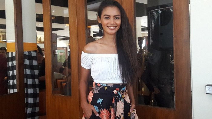 Ully Triani Akan Bersihkan Sampah Bawah Laut Labuan Bajo ...
