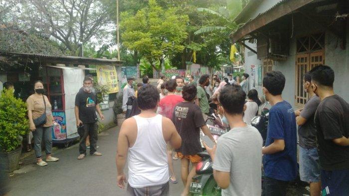 BREAKING NEWS : 1.500 Warga Koang Jaya Tangerang Keracunan Gas dari Pabrik Batu Es ...