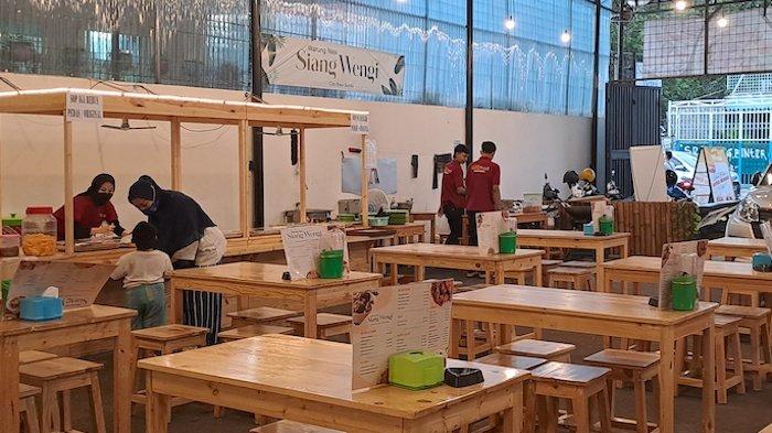Rekomendasi Lokasi Buka Puasa di Meruya, Warung Siang Wengi Khas Sunda ...