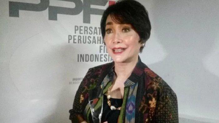 Widyawati di Usia 70 Tahun Tetap Cantik dan Dapat Penghargaan di Festival Film Asia Pasifik 2020 ...