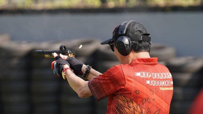 Kemenkumham Gelar Turnamen Menembak untuk Latih Pegawai Fokus Bekerja ...