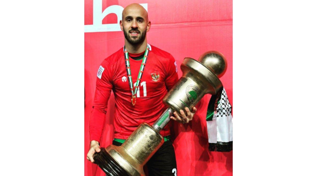 Jadi Juara Bela Klub Palestina, M Rashid Pakai Jersey Timnas Indonesia ...