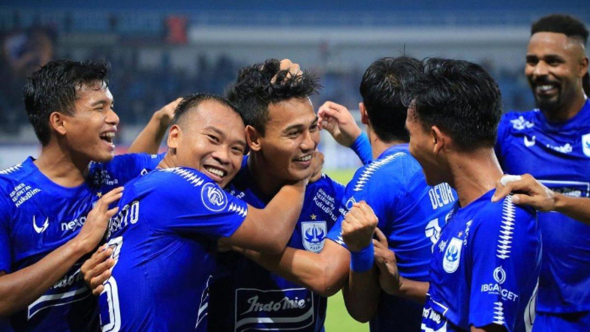 Simpang Siur Transfer Legenda PSIS Semarang: 2 Sosok Malut United Bisa ...