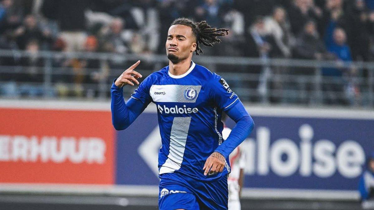 AC Milan Serius Cari Pengganti Theo Hernandez, Archie Brown, Bek Kiri ...