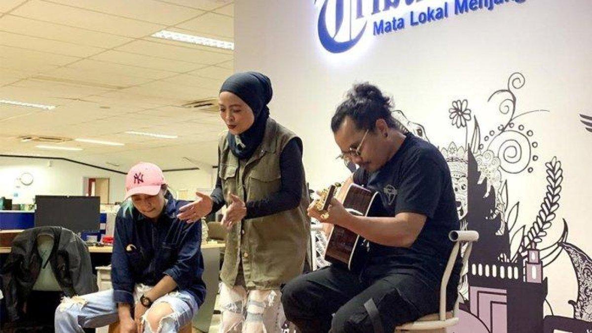 Chord Gitar Lagu Pelan-Pelan Saja - Kotak: Lepaskanlah Ikatanmu dengan ...