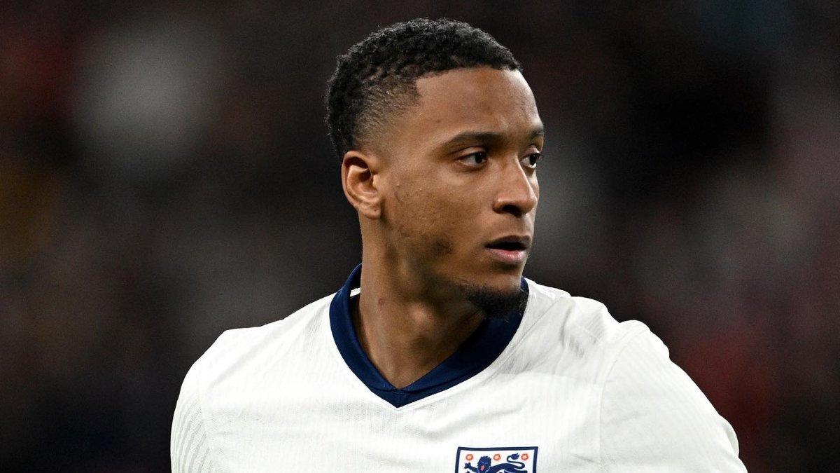 Profil Ezri Konsa: Bek Asal Aston Villa yang Kans Bersinar di Timnas ...