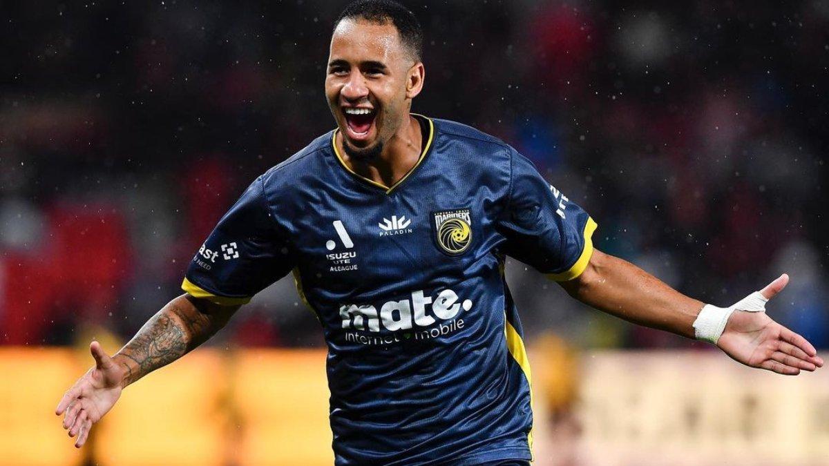 Biodata Marco Tulio: Penyerang Berlabel Rp 11,30 Miliar yang Coba ...