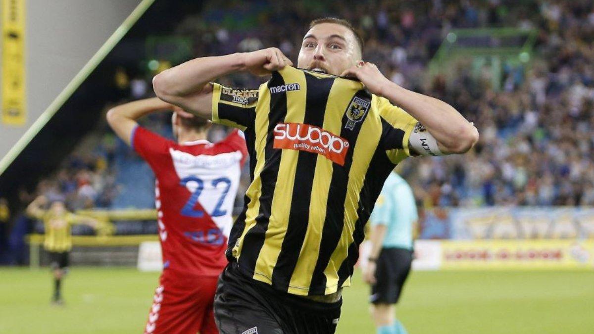 Profil Guram Kashia: Bek Slovan Bratislava Siap Beri Kejutan Bersama ...