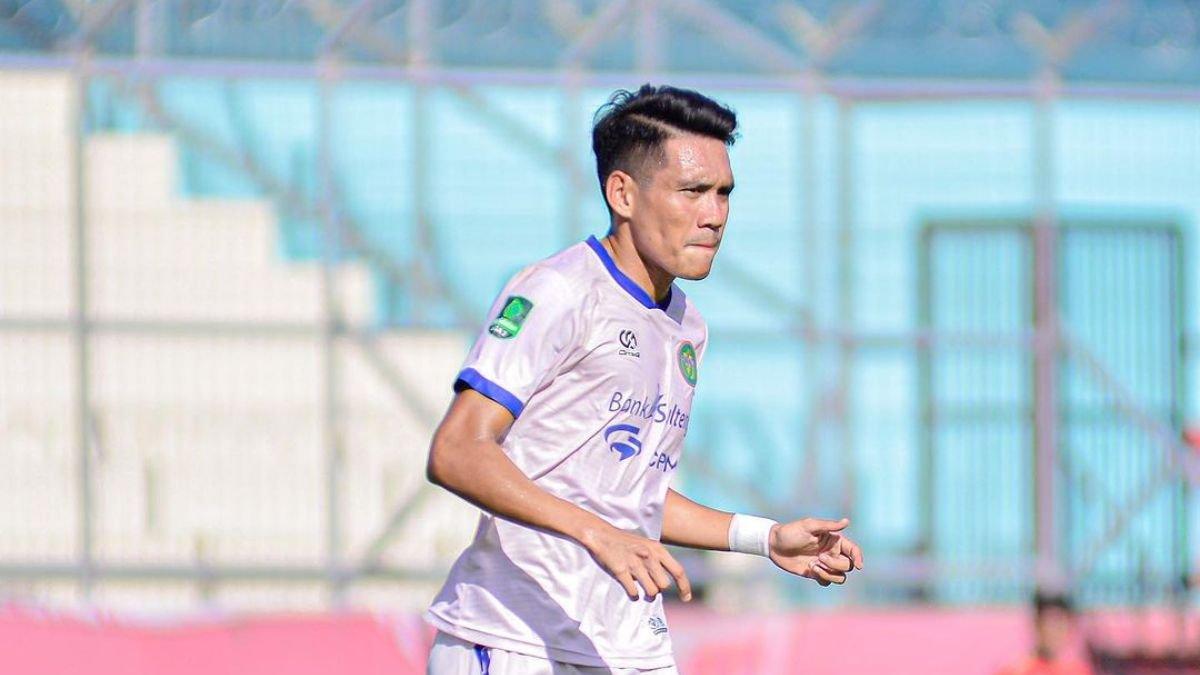 Profil Irvan Mofu, Striker Persipal Palu yang Kejutkan Persewar Waropen ...