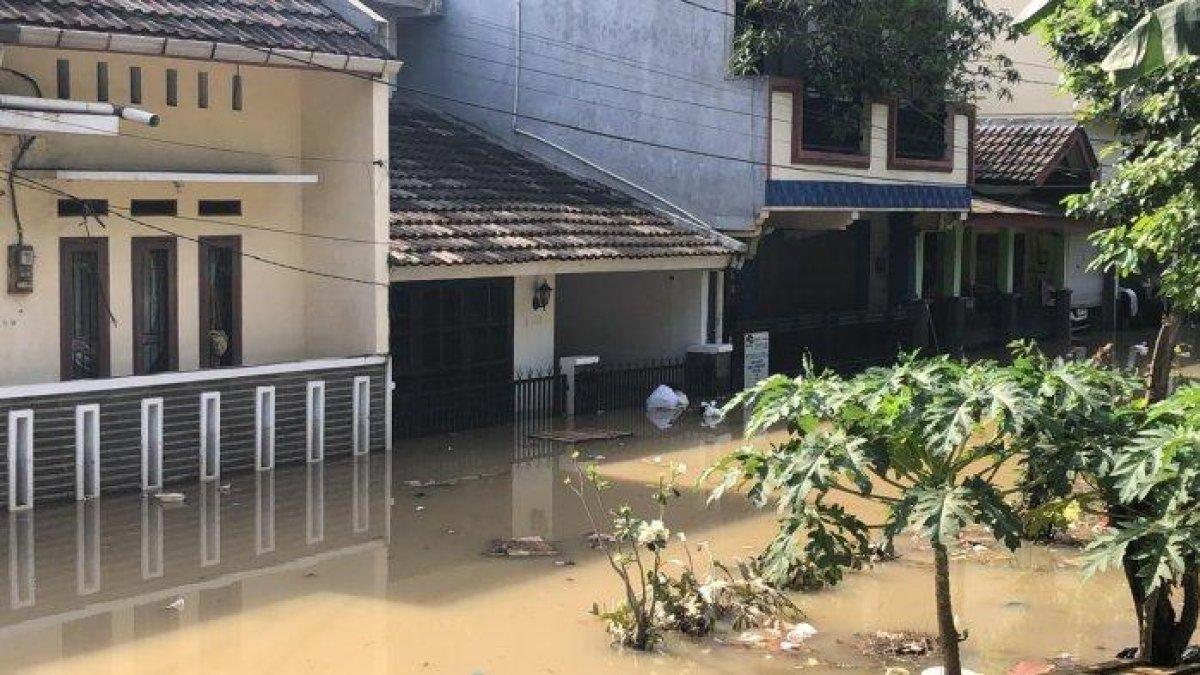 Respons Dedi Mulyadi soal Wali Kota Bekasi dan Keluarga yang Ngungsi di Hotel Bintang 4 saat ...
