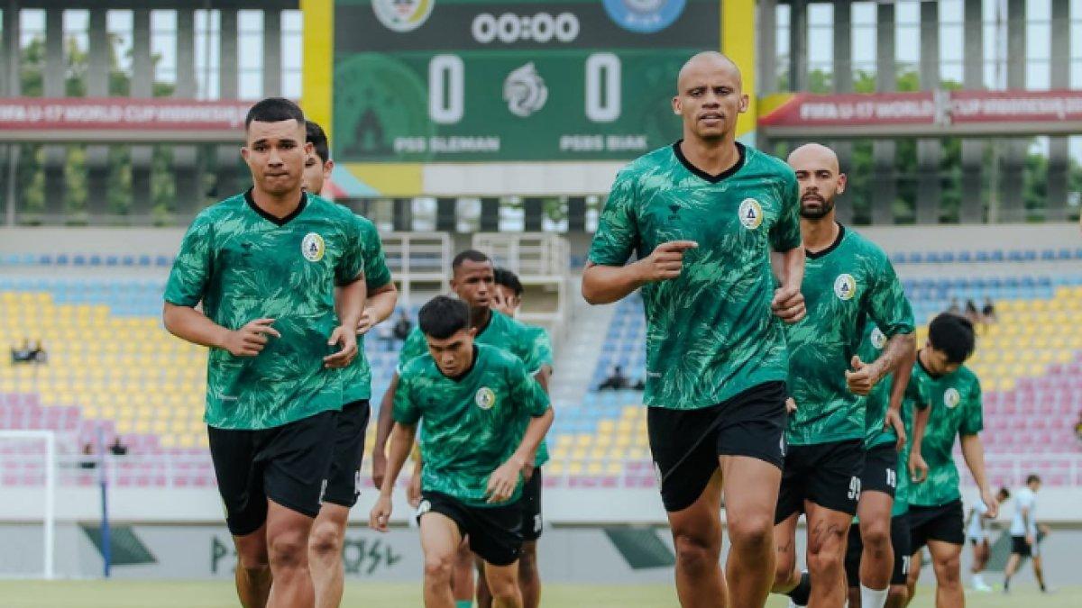 Transfer A1 PSS Sleman: Bekas Bidikan Arema & Bhayangkara FC Aktornya ...