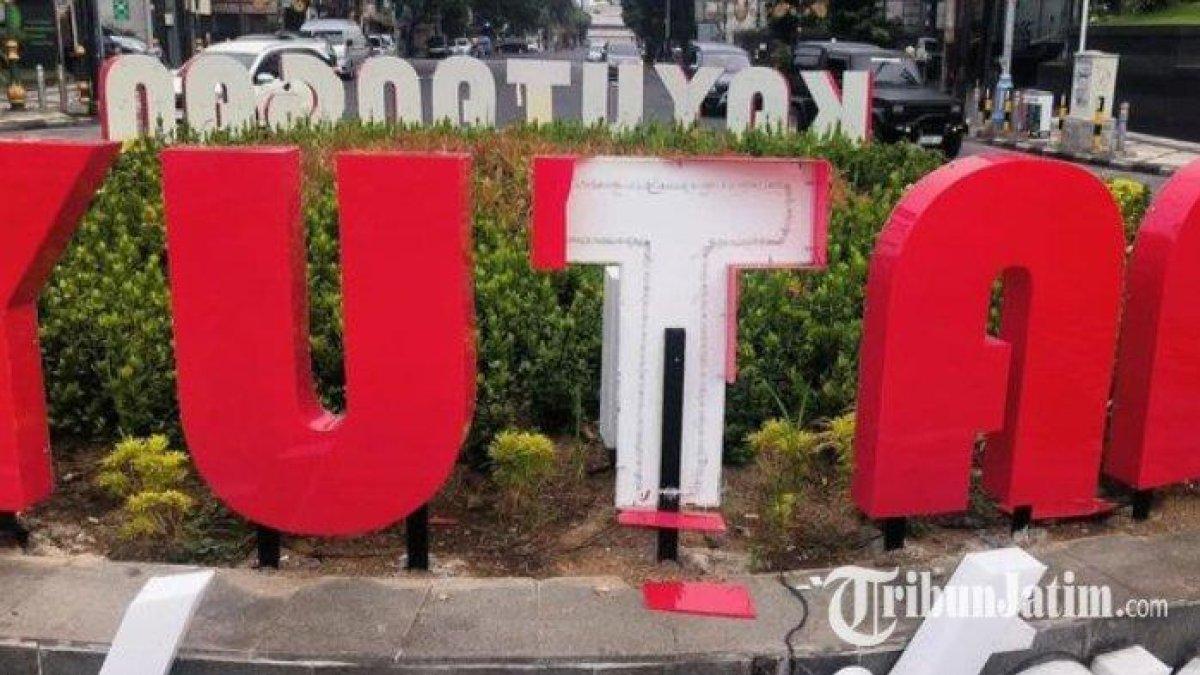 3 Fakta Viral Remaja Rusak Logo Kayutangan di Kota Malang Pakai Petasan ...