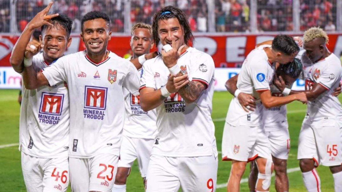 Malut United Datangkan Bek Kanan yang Keluar Kandang Pertama Kalinya ...