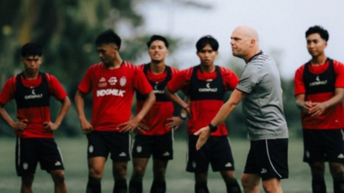 Tak Dapat Thom Haye, Bali United Coba Datangkan Rekan Gelandang Timnas ...