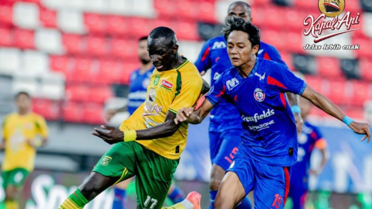 Profil Valon Ahmedi: Calon Kuat Playmaker Arema FC, Aremania Cek ...