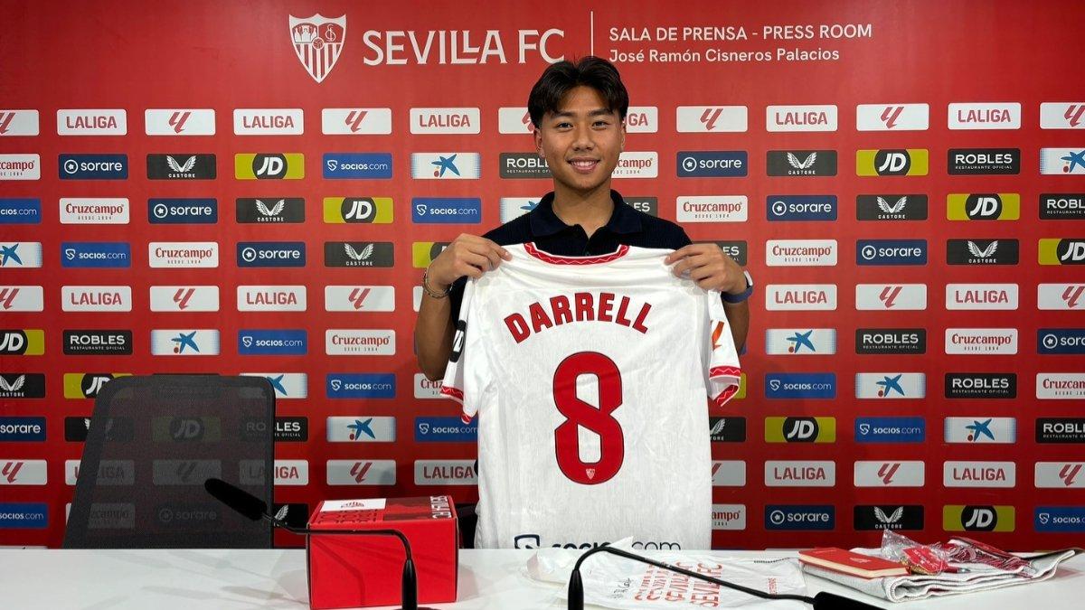 Profil Darrell Nathan Ang, Bek Sayap Asal Indonesia yang Bela Sevilla ...